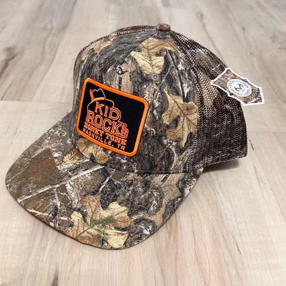 Realtree | Accessories | New Kid Rocks Honky Tonk Realtree Camouflage 5 ...